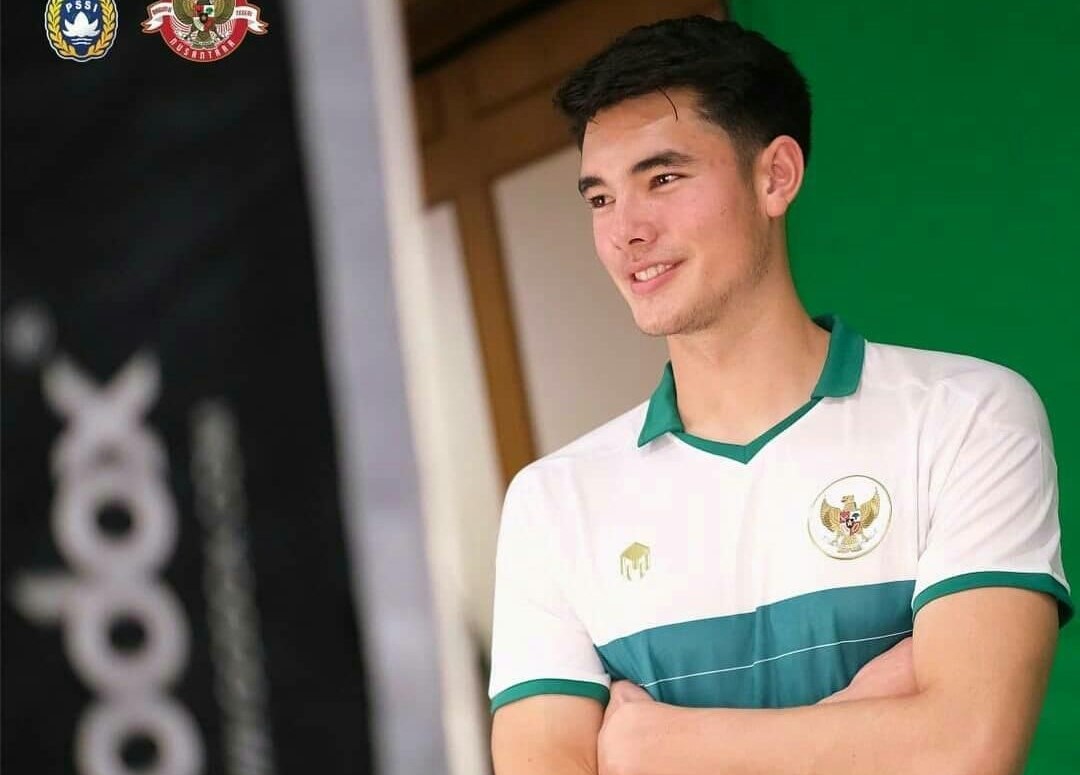 Sepak Bola dan Naturalisasi - Yayasan IKI